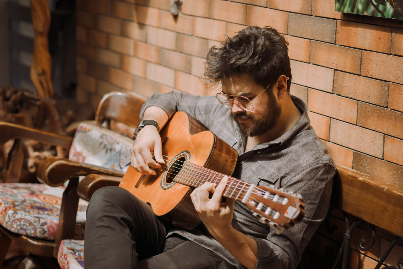 Daniel Castillo estrena su sencillo “Seres de fuego” - Aventuras Nerd